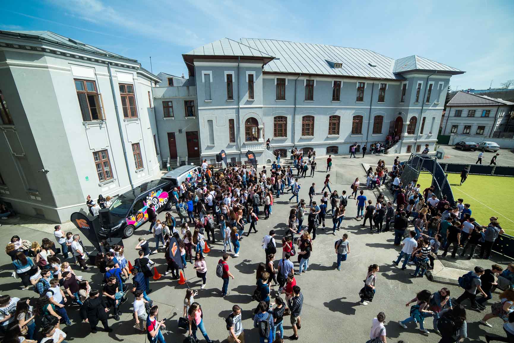 GoMono la Basarab cu Andreea Balan - Basarab HighSchool Magazine